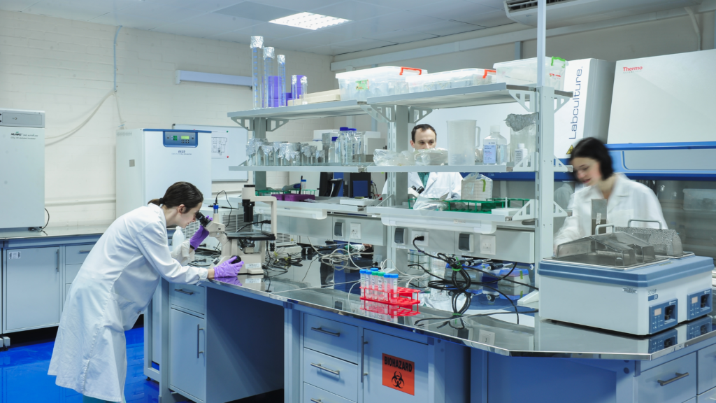 What are the Benefits of ESMA and MOIAT Approved Laboratory